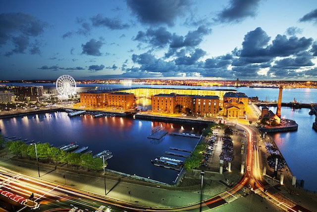 19 Albert Dock Photos Through the Years - Big Liverpool Guide